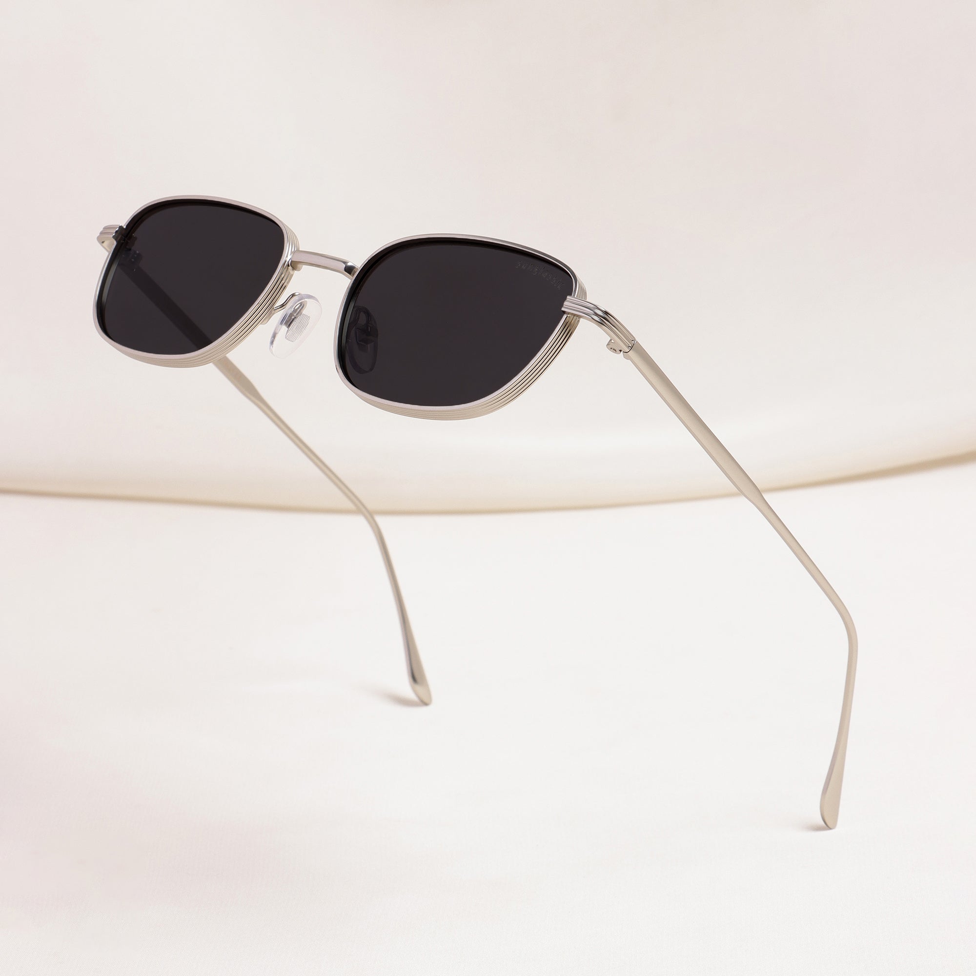 Order Regal Silver Black Oval Shades – Trend Online Now